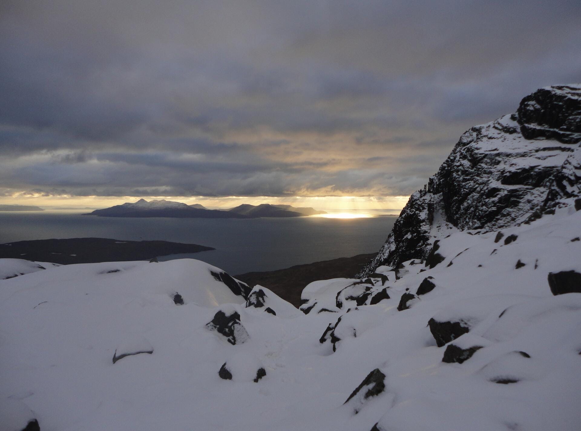 Rum sun - Skye Guides